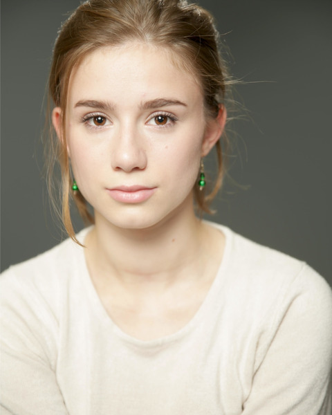 42 Management & Production (en-GB) Justine Moore