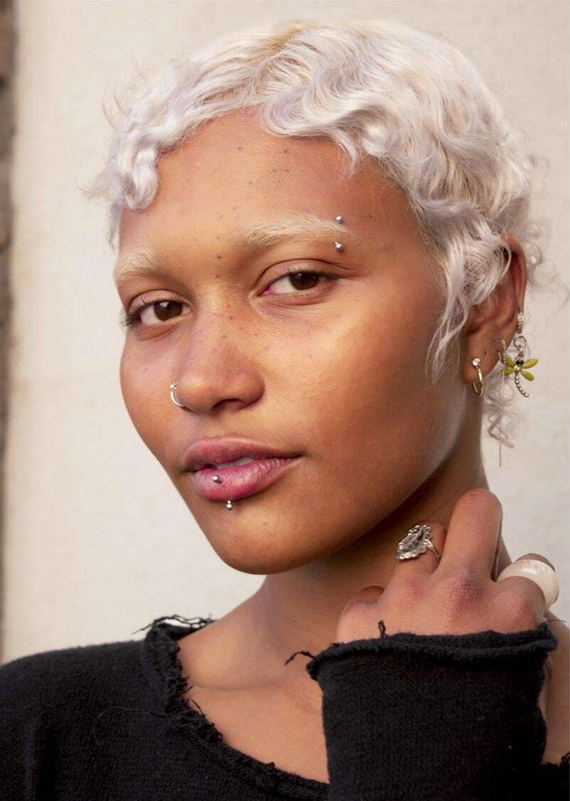 42 Management & Production (en-GB)